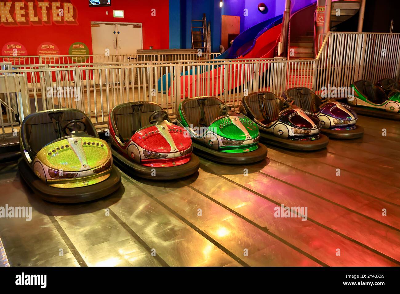 Dodgem rides at the fairground are fun Stock Photo - Alamy