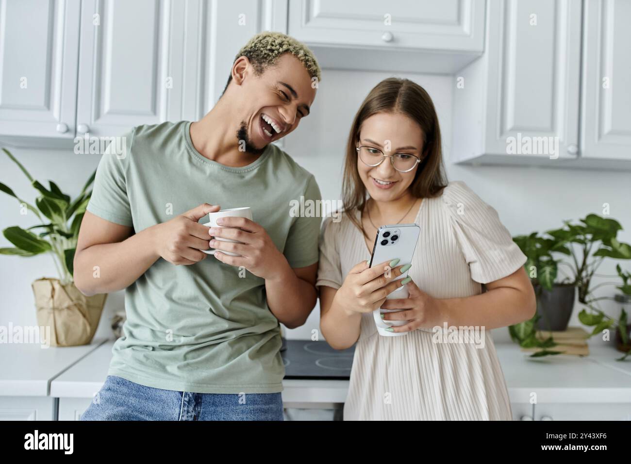 Two friends bond over hi-res stock photography and images - Alamy