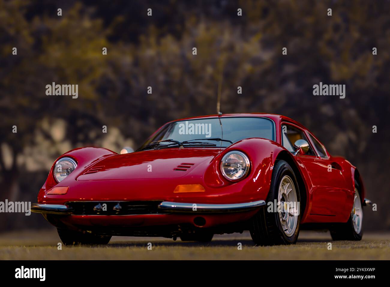 Red Vintage Porsche 911 Stock Photo - Alamy