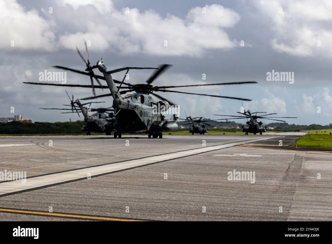 U.S. Marine Corps CH-53E Super Stallion helicopters assigned to Marine ...