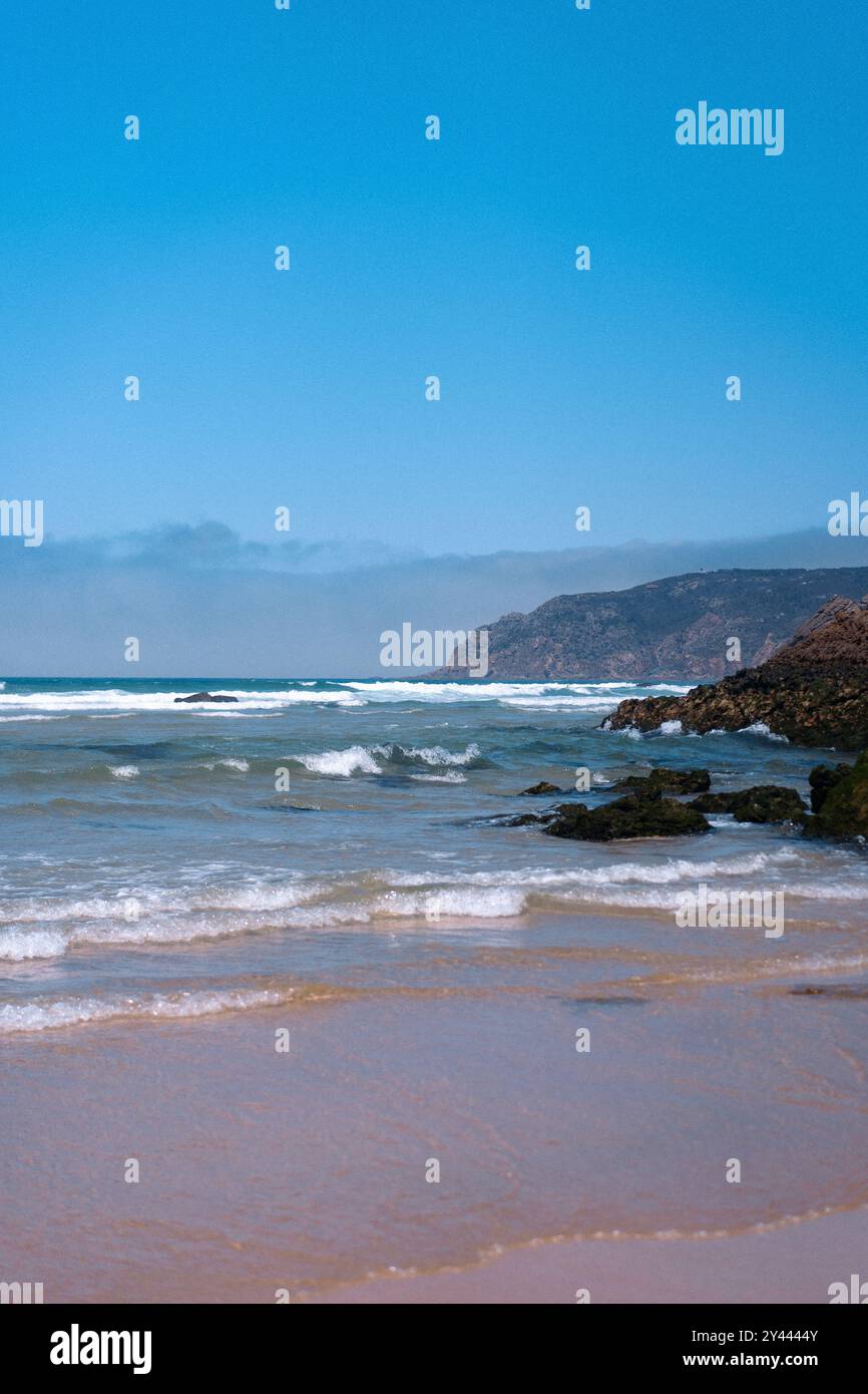 Ocean breeze sunset in cascais hi-res stock photography and images - Alamy