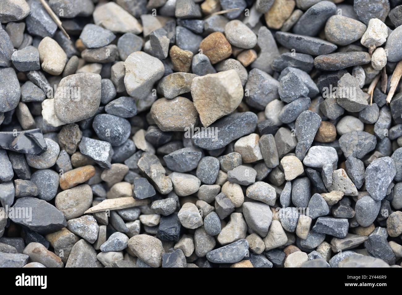 Pebble edging hi-res stock photography and images - Alamy