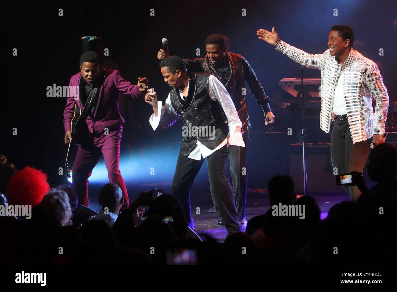 The Jacksons (Tito, Jackie, Marlon, and Jermaine) perform on The ...