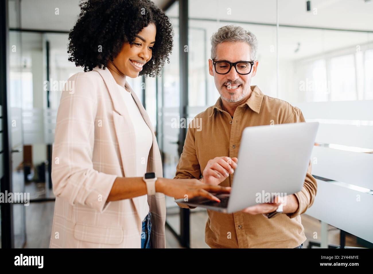 Blend of wisdom hi-res stock photography and images - Alamy