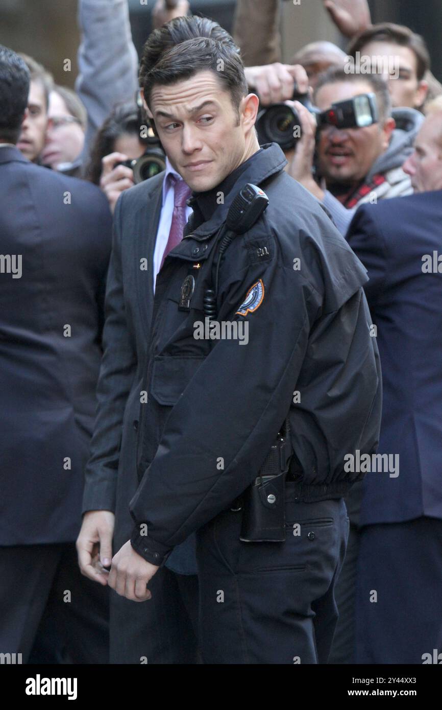 Joseph Gordon-Levitt is seen on the set of 'The Dark Knight Rises' in ...