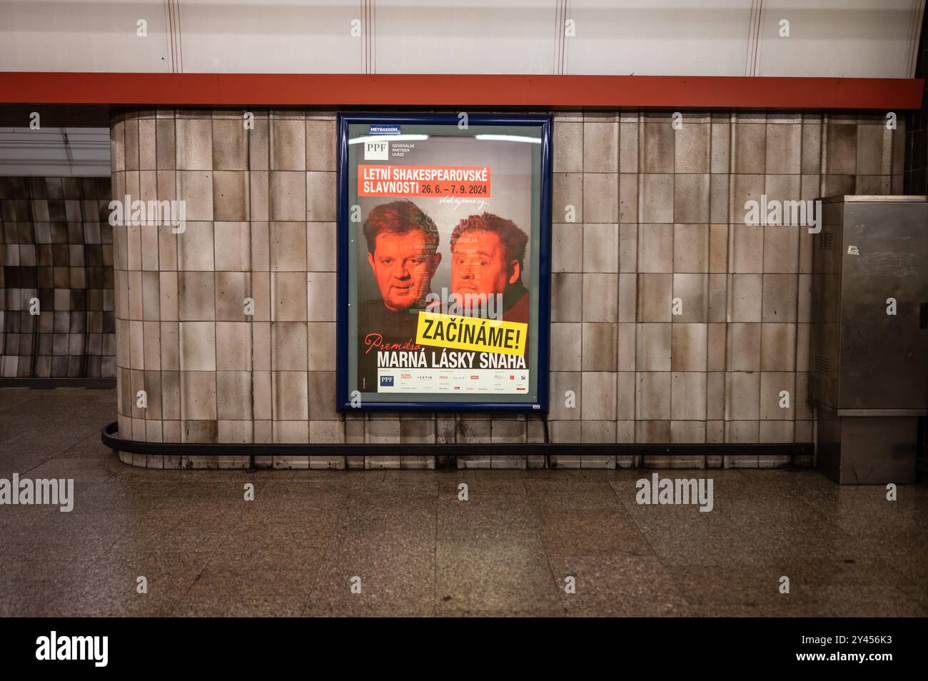 Prague metro map hi-res stock photography and images - Alamy