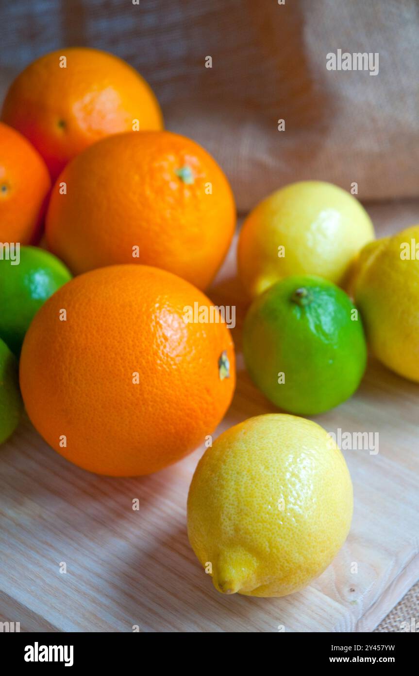Citrus fruits. Still life Stock Photo - Alamy