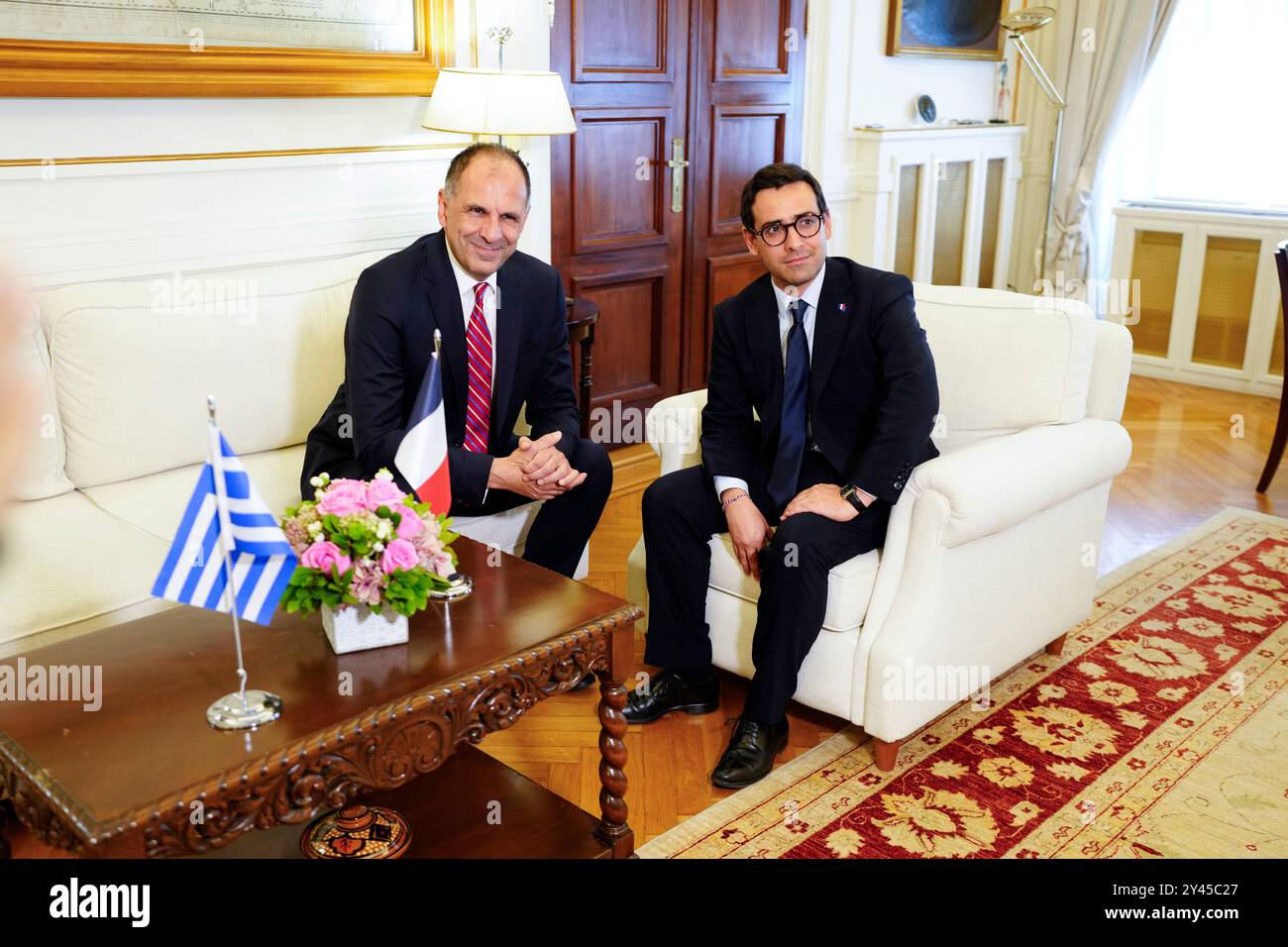 Greek foreign minister Giorgos Gerapetritis, left, and his French ...