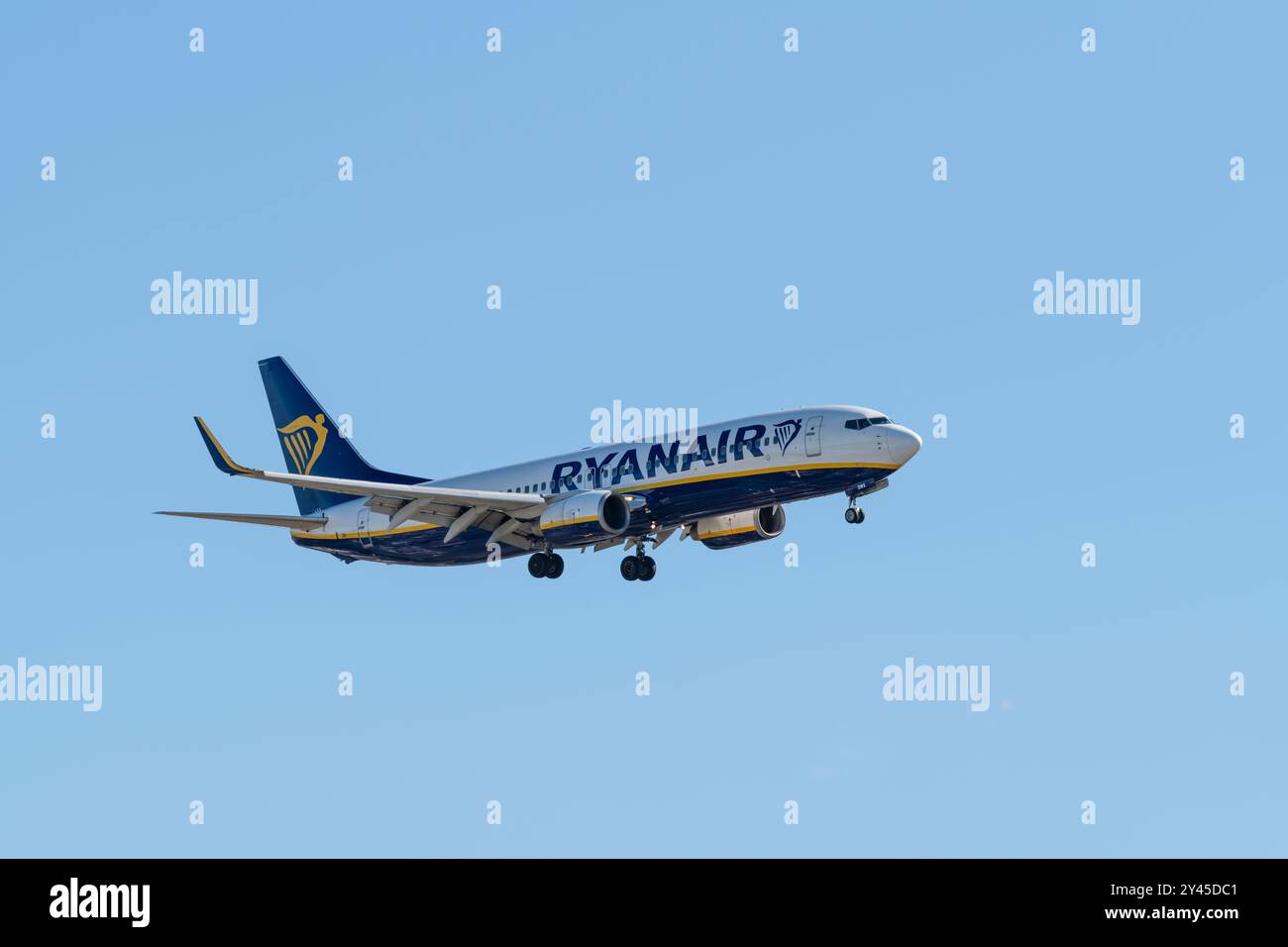 Marignane, France. 5 sept 2024. Front side view of a RYANAIR plane ...