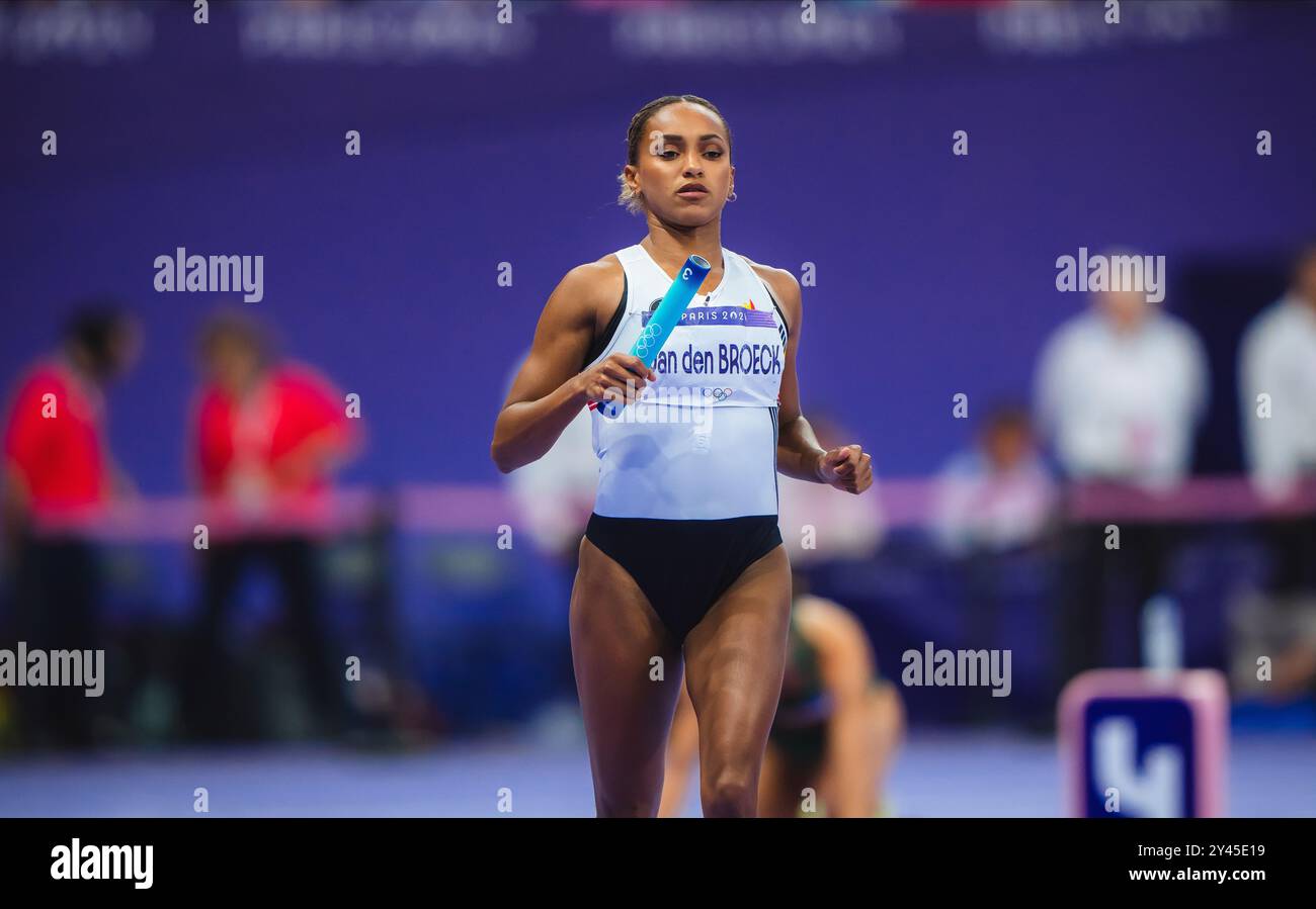 Naomi Van Den Broeck participating in the 4X400 meters relay at the ...
