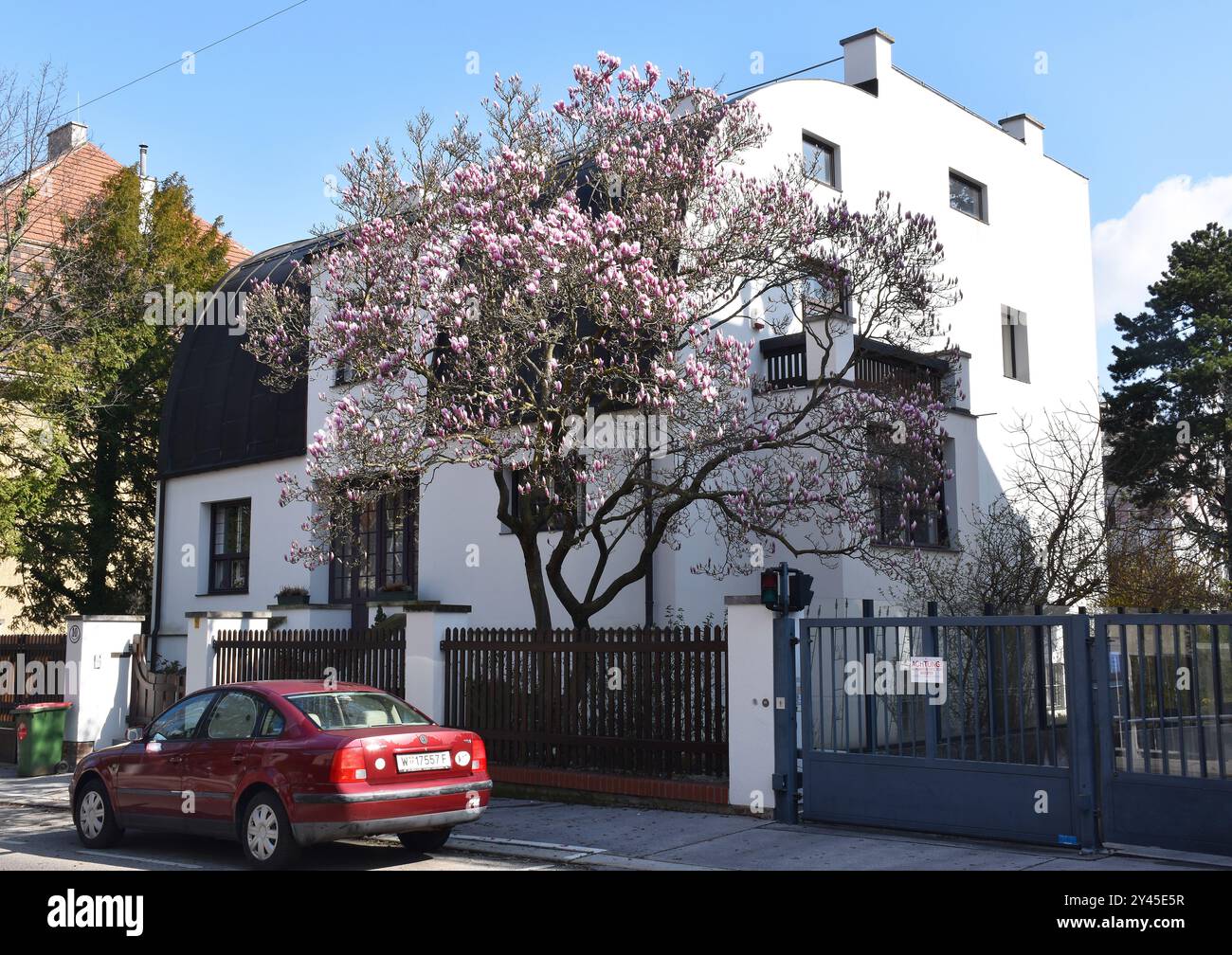 The Steiner House, built 1910, pioneering building of the Modern ...