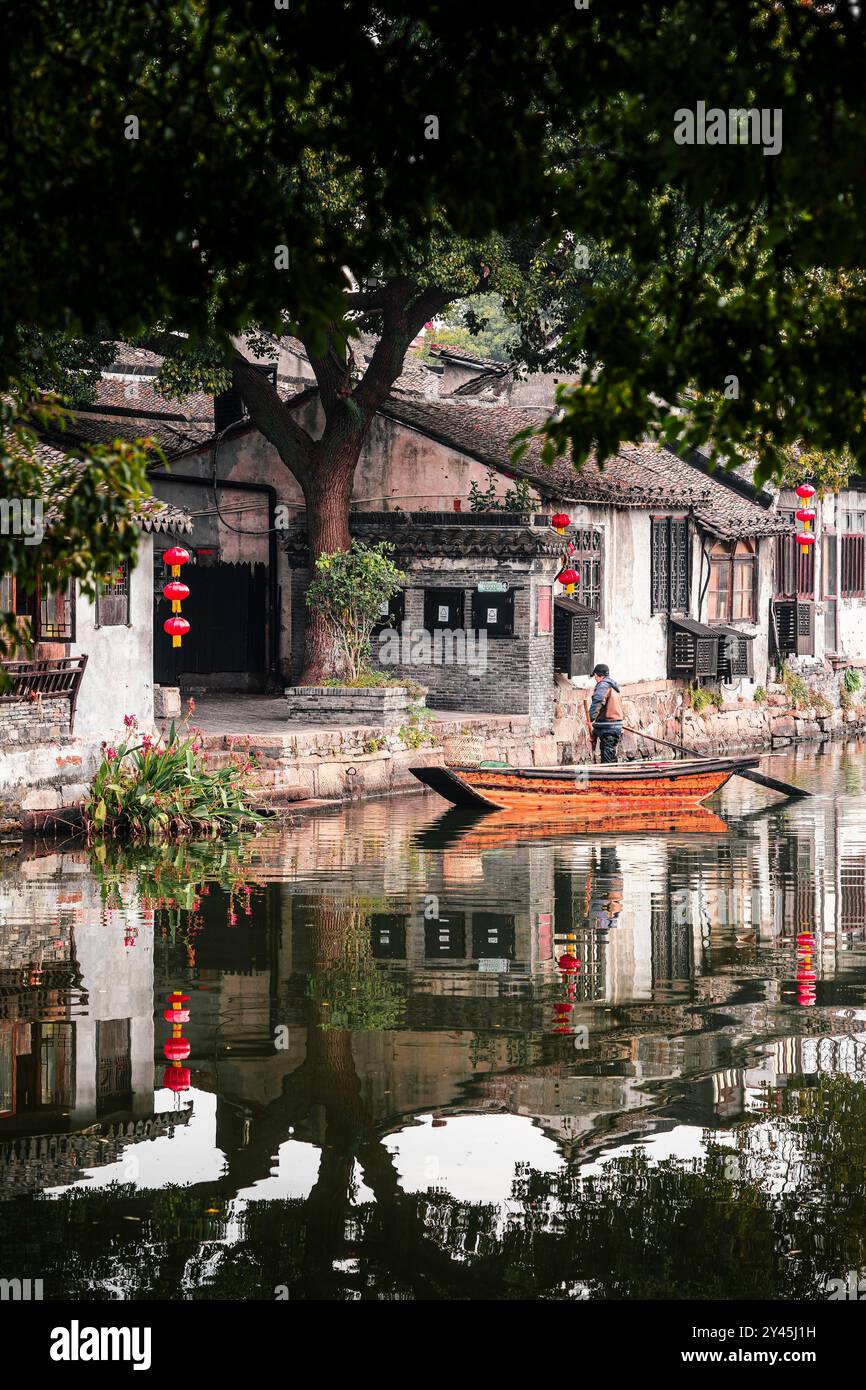 Qibao ancient town shanghai china hi-res stock photography and images ...