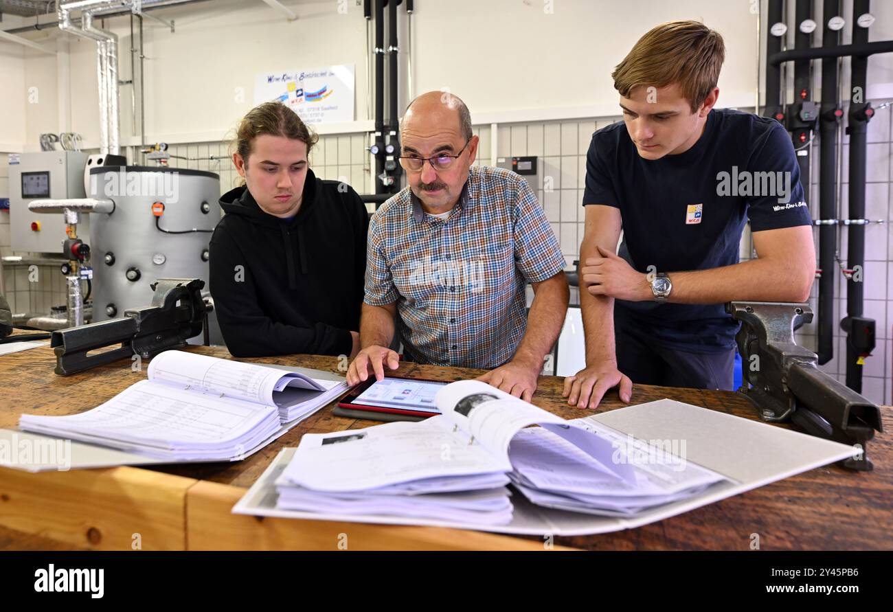 16 September 2024, Thuringia, Rudolstadt: Heiko Wittig (M), master ...