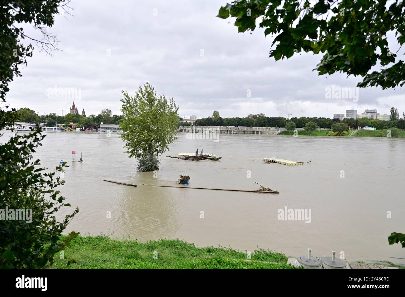 Vienna, Austria. September 16, 2024. Storm and flooding on the New ...