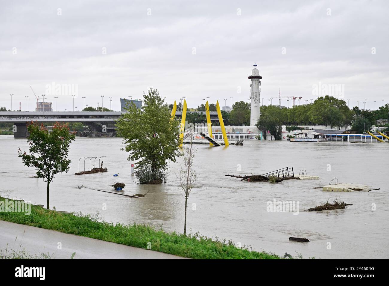 Vienna, Austria. September 16, 2024. Storm and flooding on the New ...