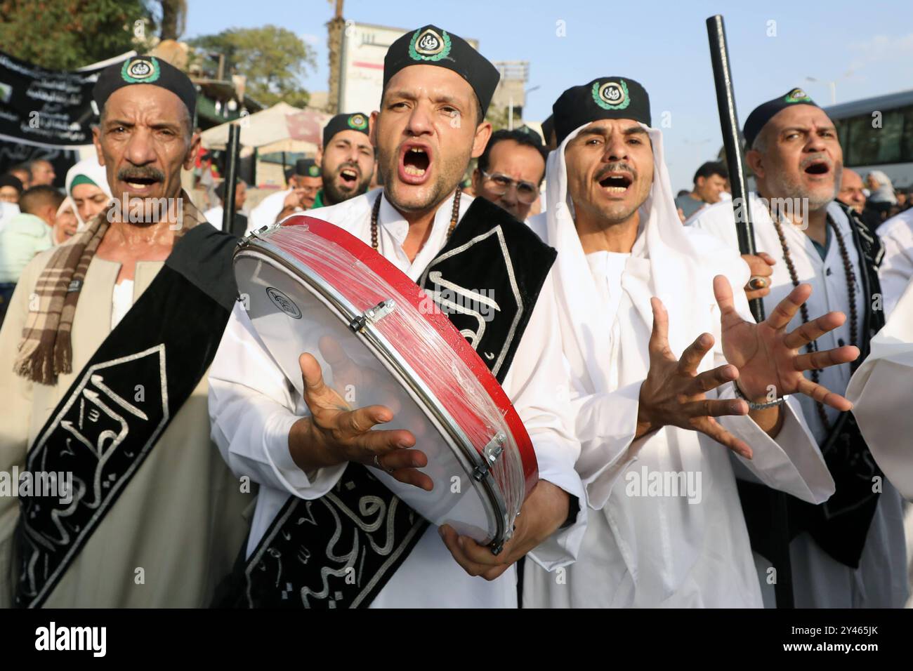 Egyptian Sufi Muslims celebrate Prophet Mohammad birthday in Egypt ...