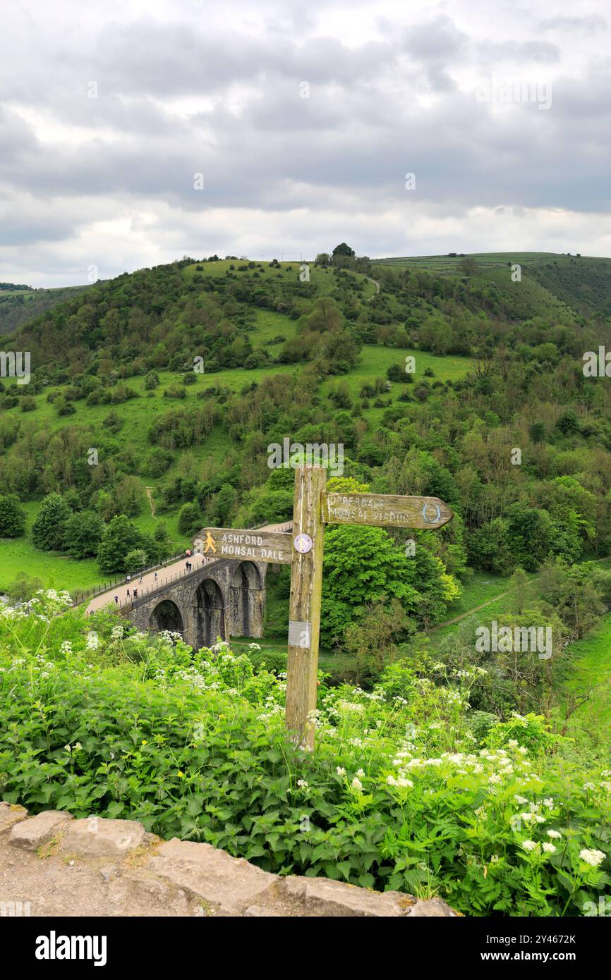 View over the old railway viaduct at Monsal Head, river Wye, Peak ...