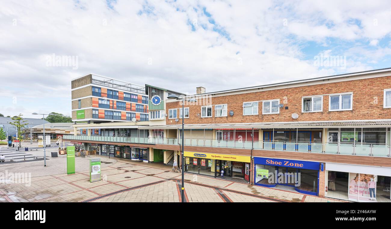 Corporation Street pedestrianised shopping centre at Corby, England ...