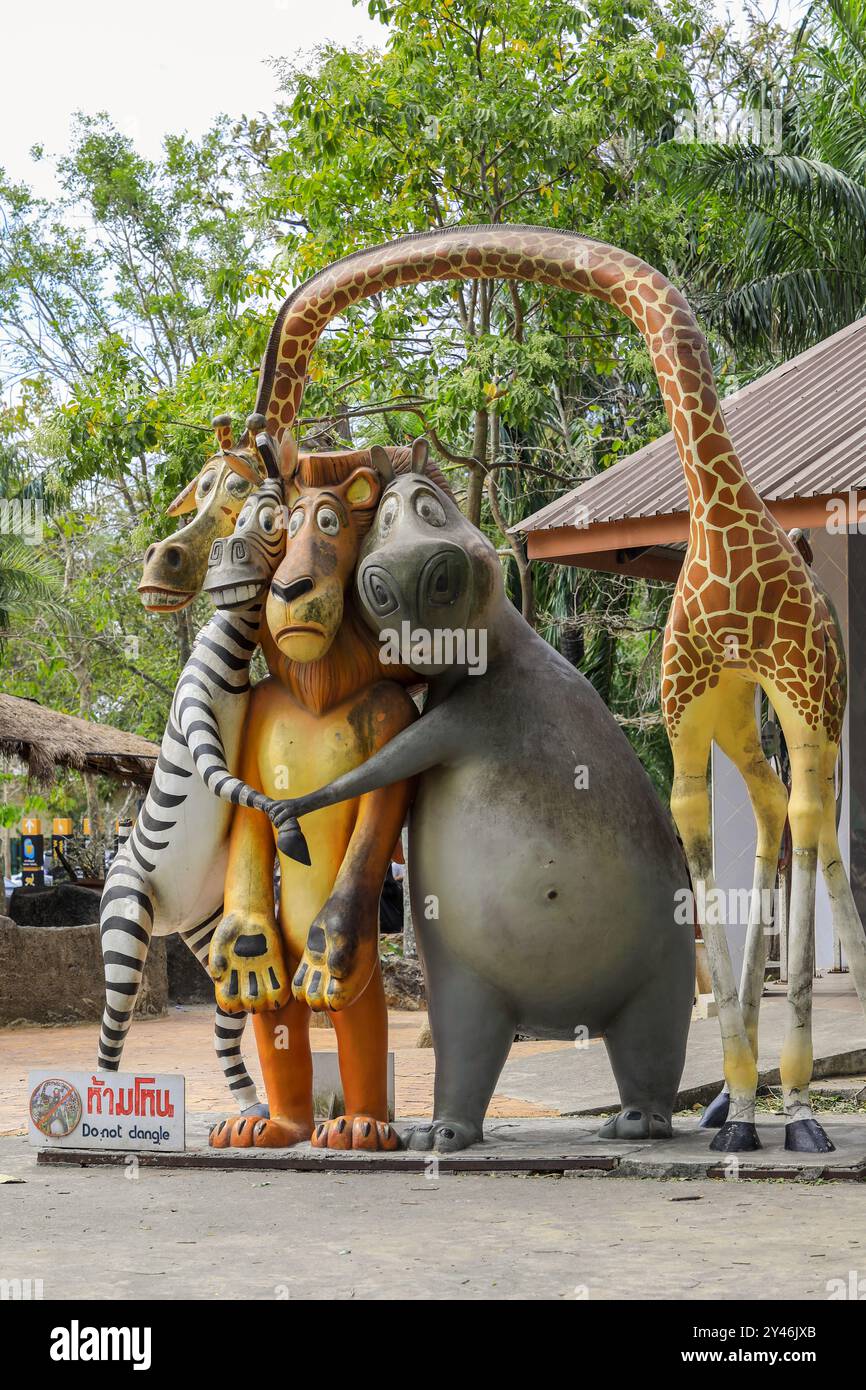 Madagascar Costumed Characters - Giraffe, Lion, Hippo and Zebra in the ...