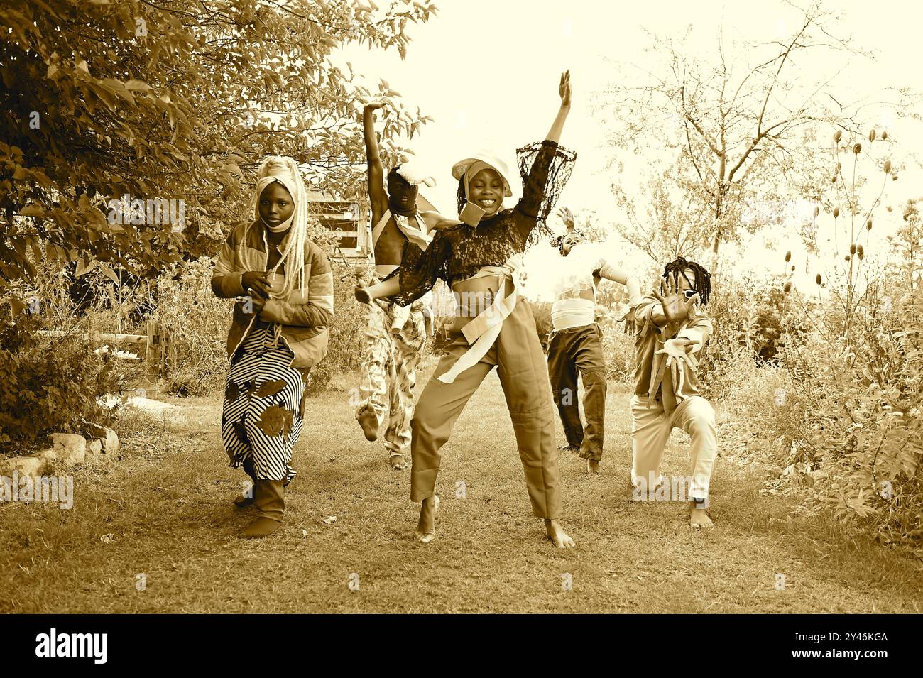 Five dancers from Nigeria's The QDance Company rehearse the company's ...