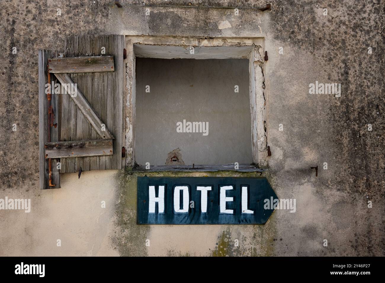 Old hotel sign on the streets of Grasse in France Stock Photo - Alamy