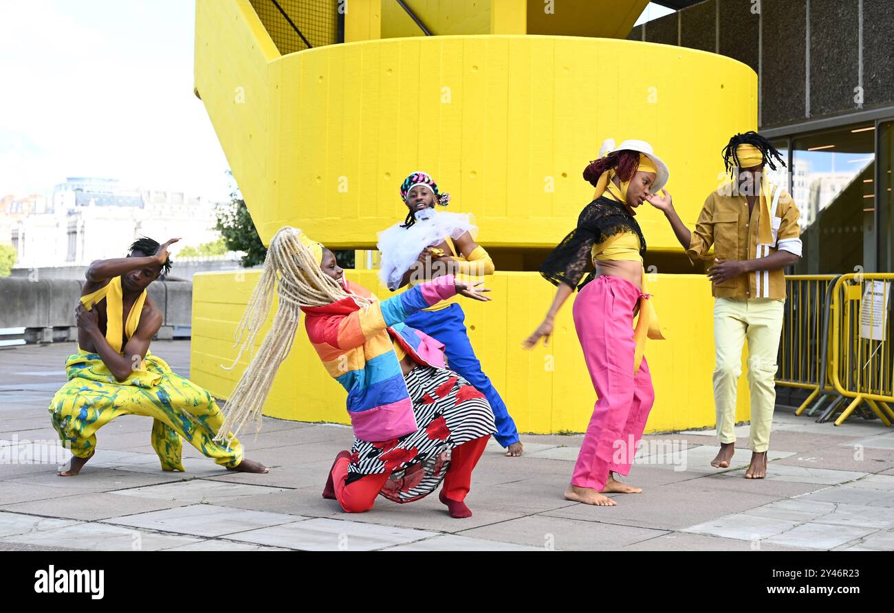 Five dancers from Nigeria's The QDance Company rehearse the company's ...