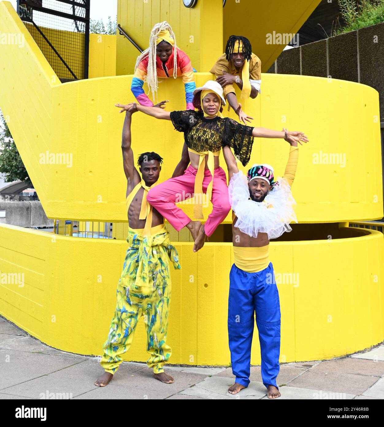 Five dancers from Nigeria's The QDance Company rehearse the company's ...