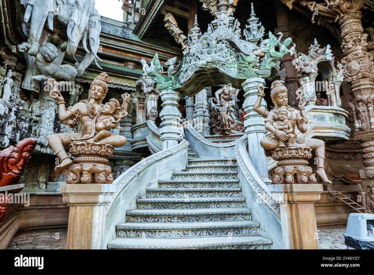 Wooden Curved Statues of the Gods if the Sanctuary of Truth in Pattaya ...