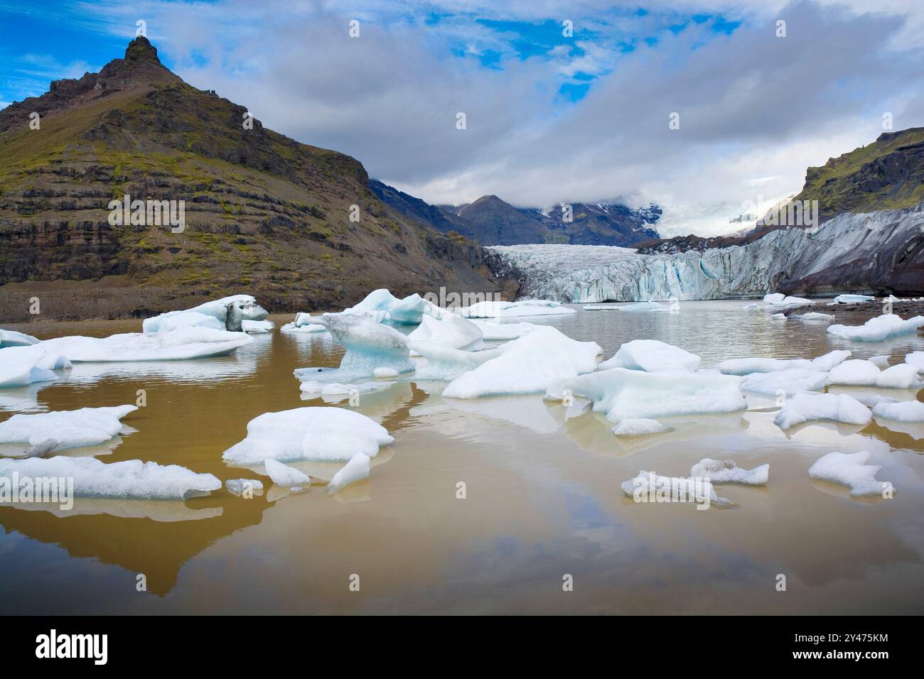 Svínafellsjökull - an outlet glacier of Vatnajökull, the largest ice ...