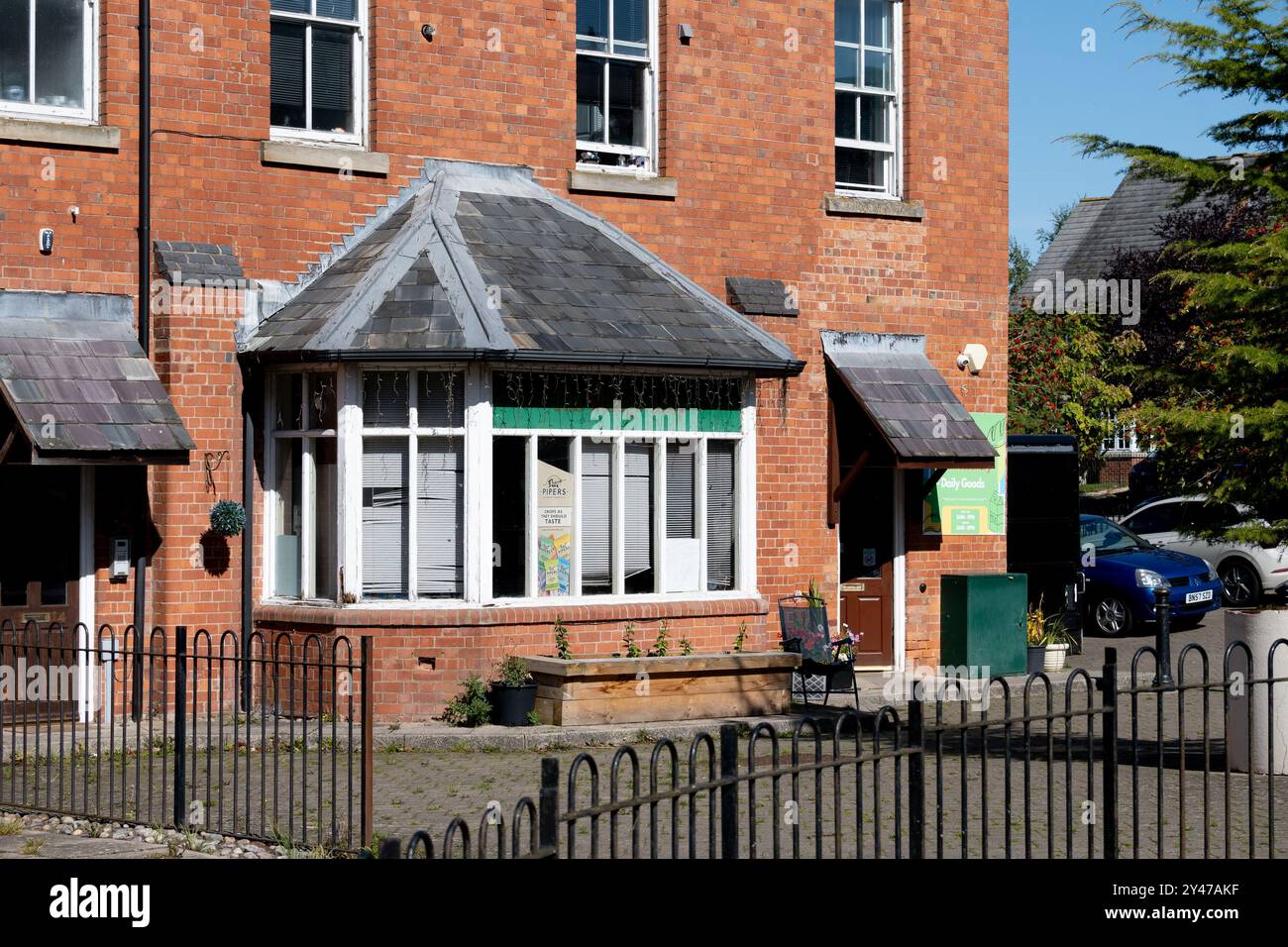Hatton Park Village Store, Hatton, Warwickshire, England, UK Stock ...