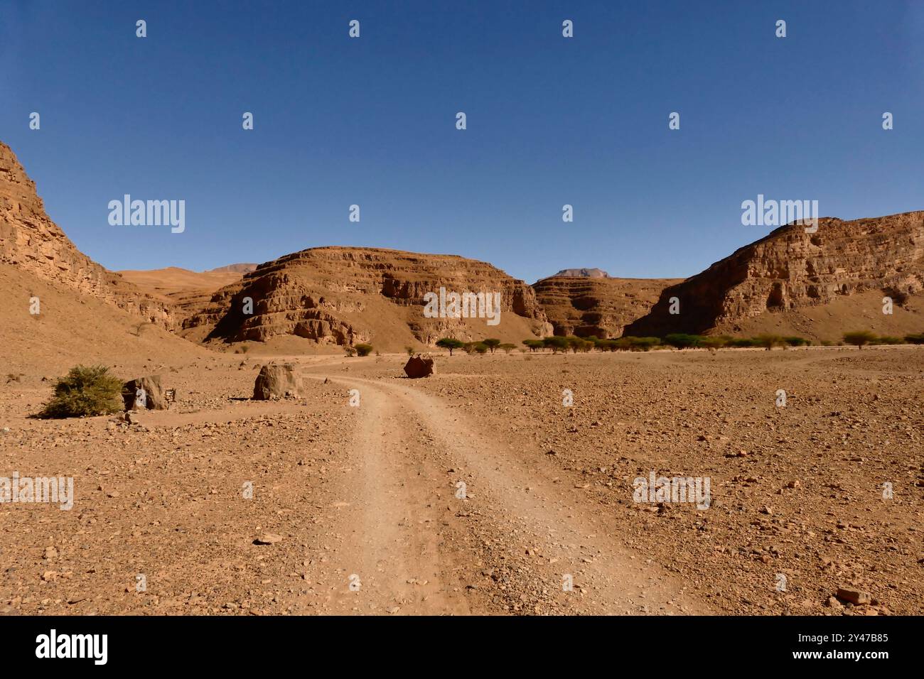 The Tata valley and the Berber Ksars, ancient fortified villages now ...