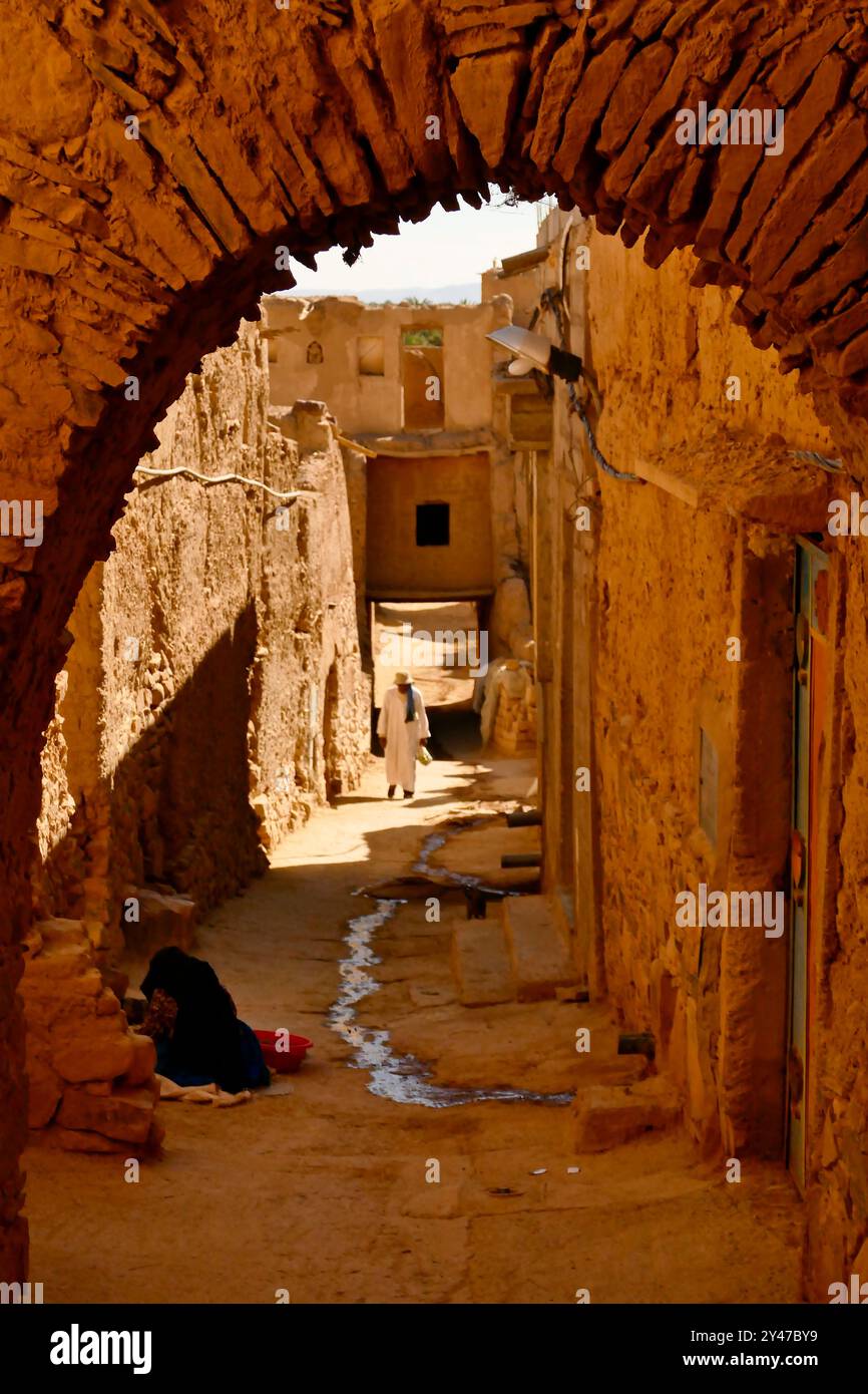 The Tata valley and the Berber Ksars, ancient fortified villages now ...
