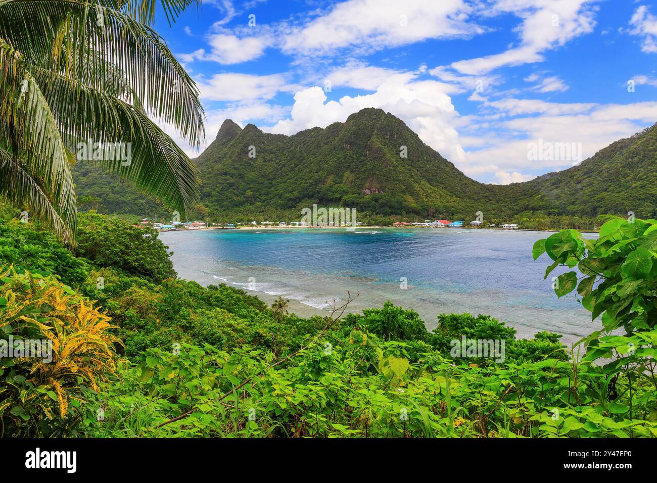 Samoa coastline beach bay hi-res stock photography and images - Alamy
