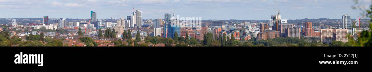 A panoramic view of Leeds City Centre,West Yorkshire,UK Stock Photo - Alamy
