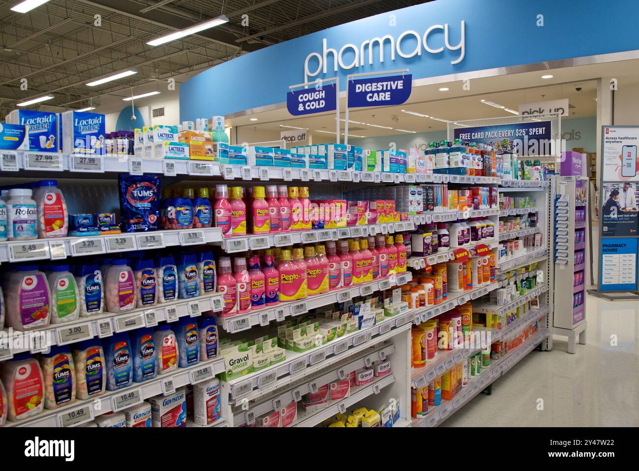 Pharmacy level hi-res stock photography and images - Alamy