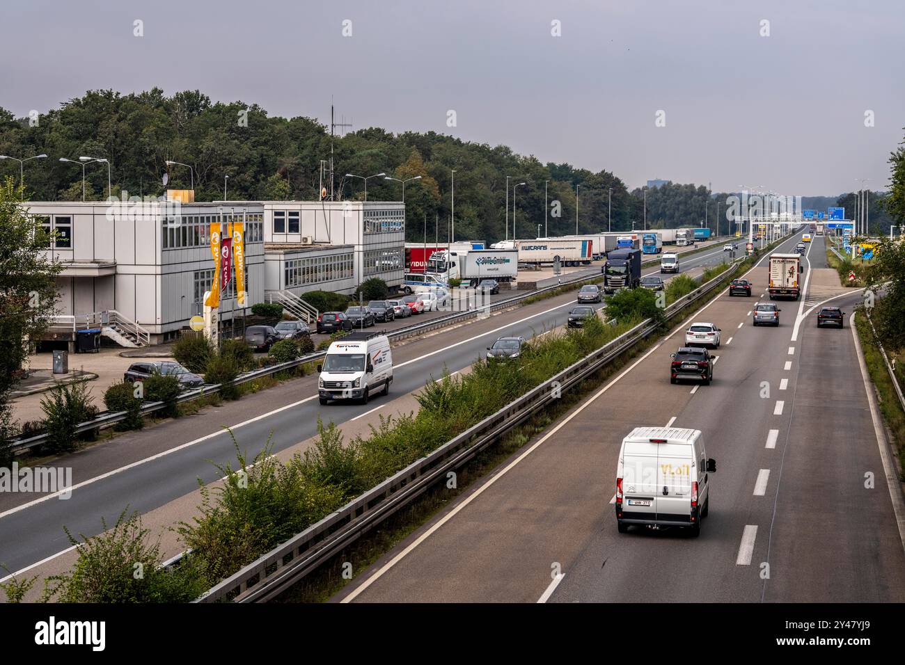 The border crossing Straelen, between Germany and the Netherlands ...
