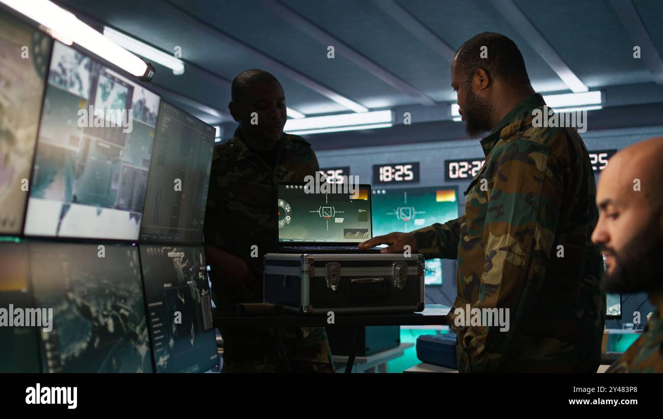 Military radar screen operator hi-res stock photography and images - Alamy