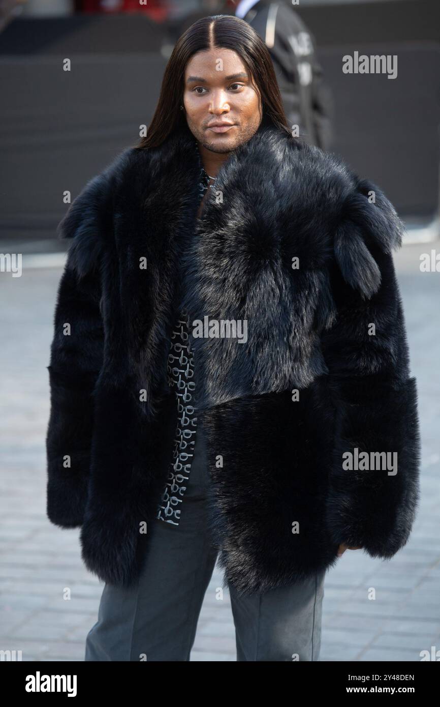 London, UK. 16 Sep, 2024. Pictured: American Stylist Law Roach attends ...