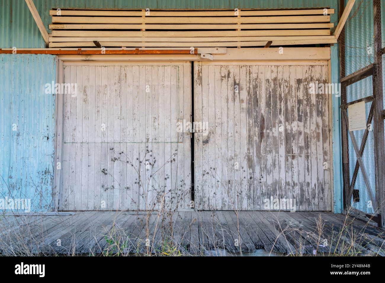 Old barns inWowan, queensland, australia Stock Photo - Alamy