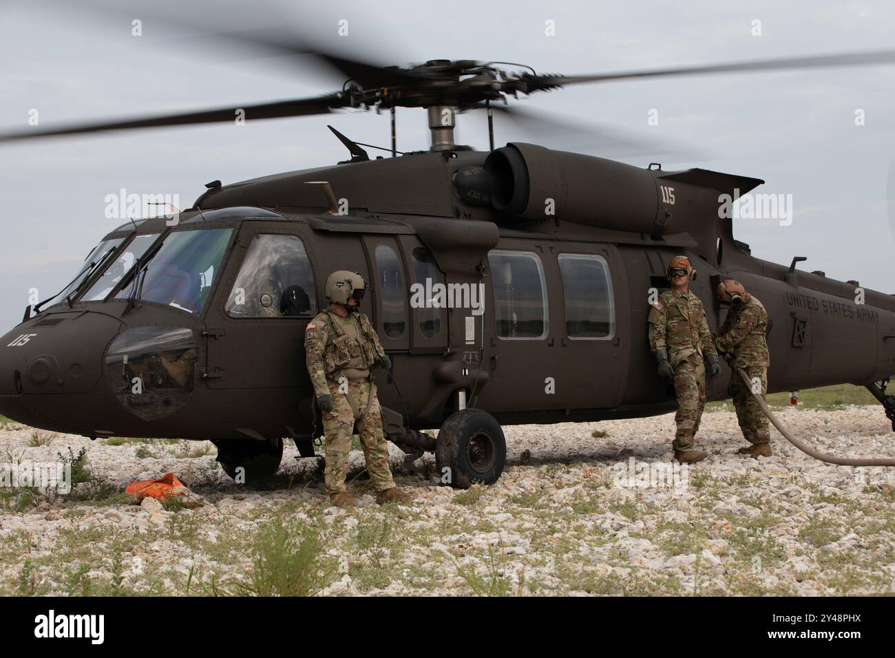 Soldiers with the 1-183rd Assault Helicopter Battalion, Idaho Army ...