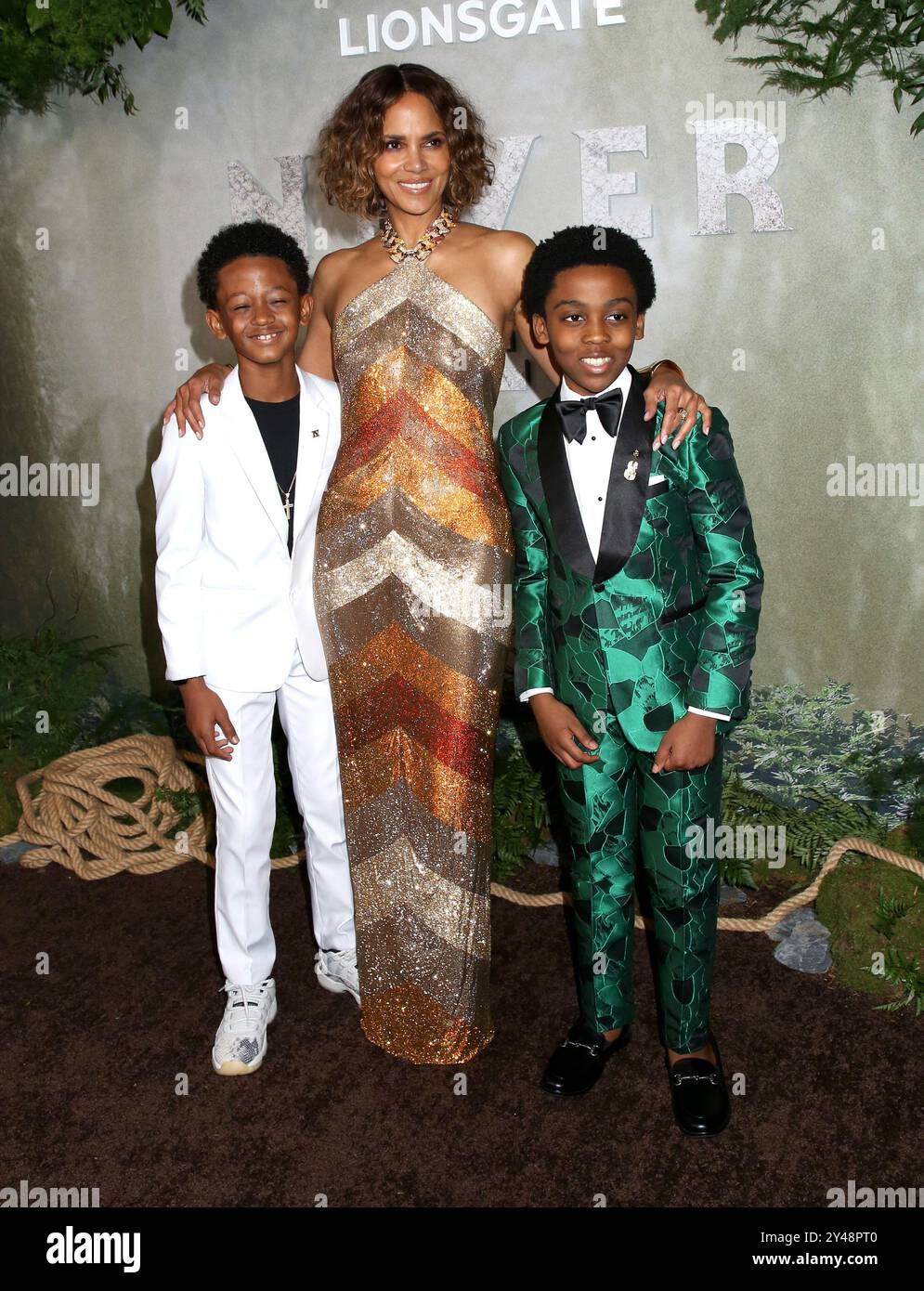 New York City, USA. 16th Sep, 2024. Percy Daggs IV, Halle Berry and ...
