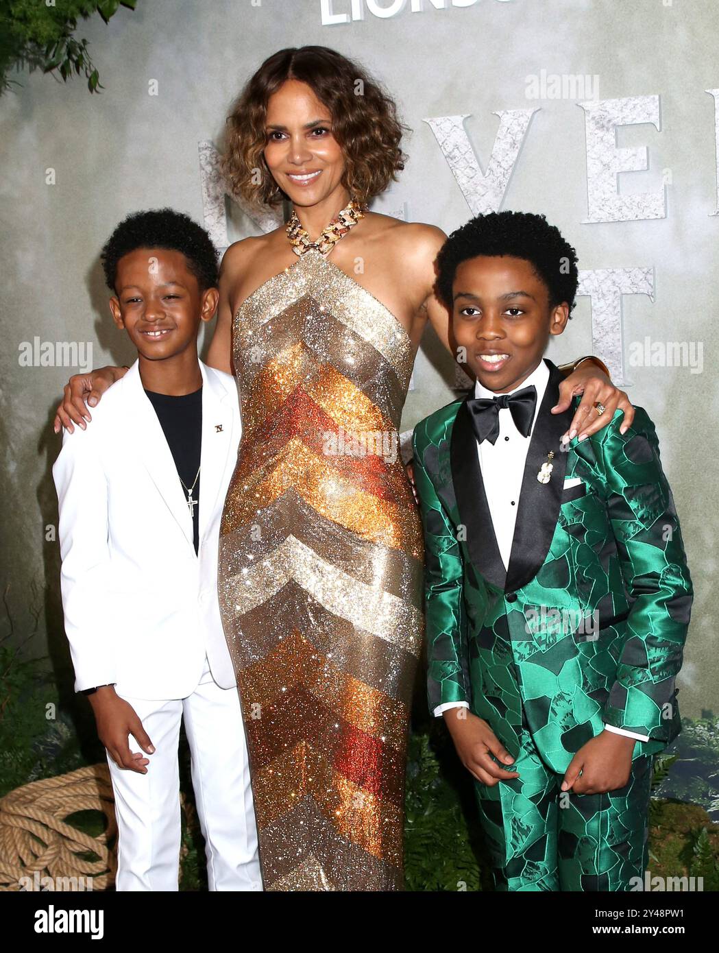 New York City, USA. 16th Sep, 2024. Percy Daggs IV, Halle Berry and ...