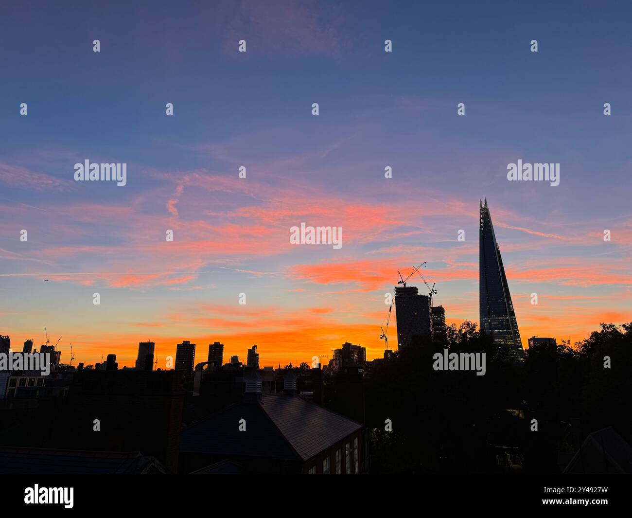 Bermondsey rooftops hi-res stock photography and images - Alamy