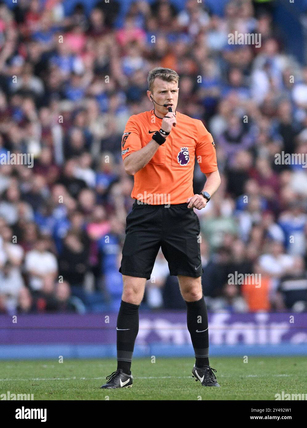 Referee sam hi-res stock photography and images - Alamy