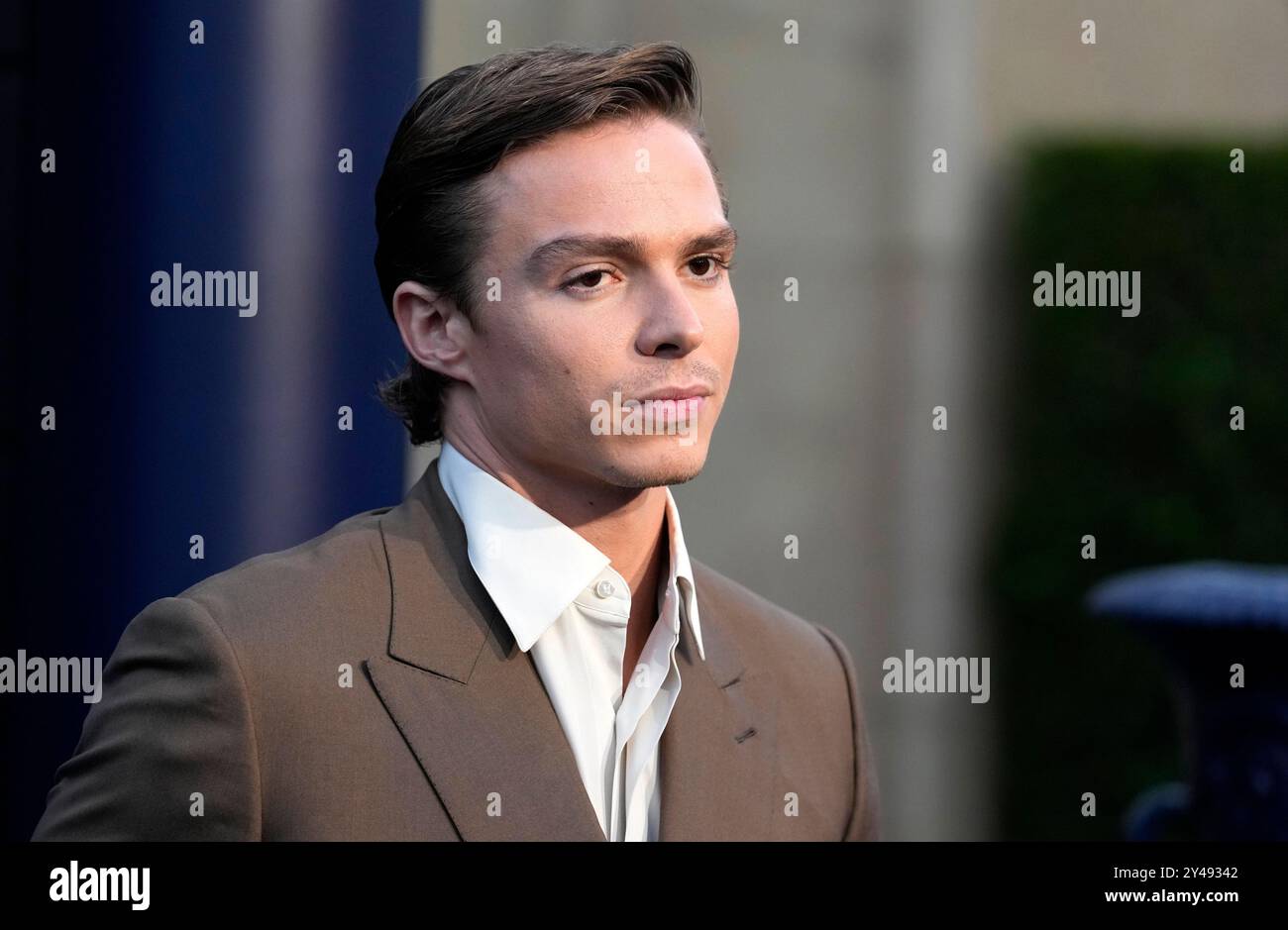 Nicholas Alexander Chavez poses at the premiere of the Netflix series ...