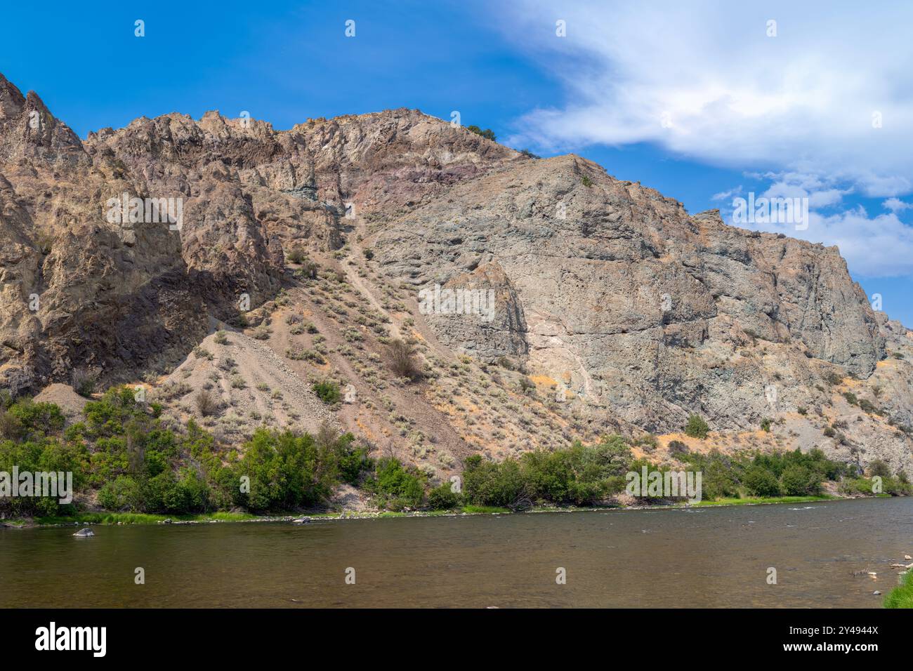 Rocky cliffs towering above the Salmon River near Ellis, Idaho, USA ...
