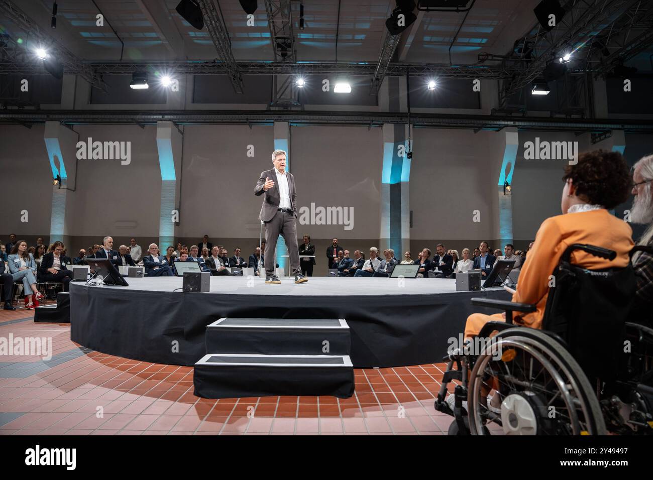 Zukunftssta hi-res stock photography and images - Alamy