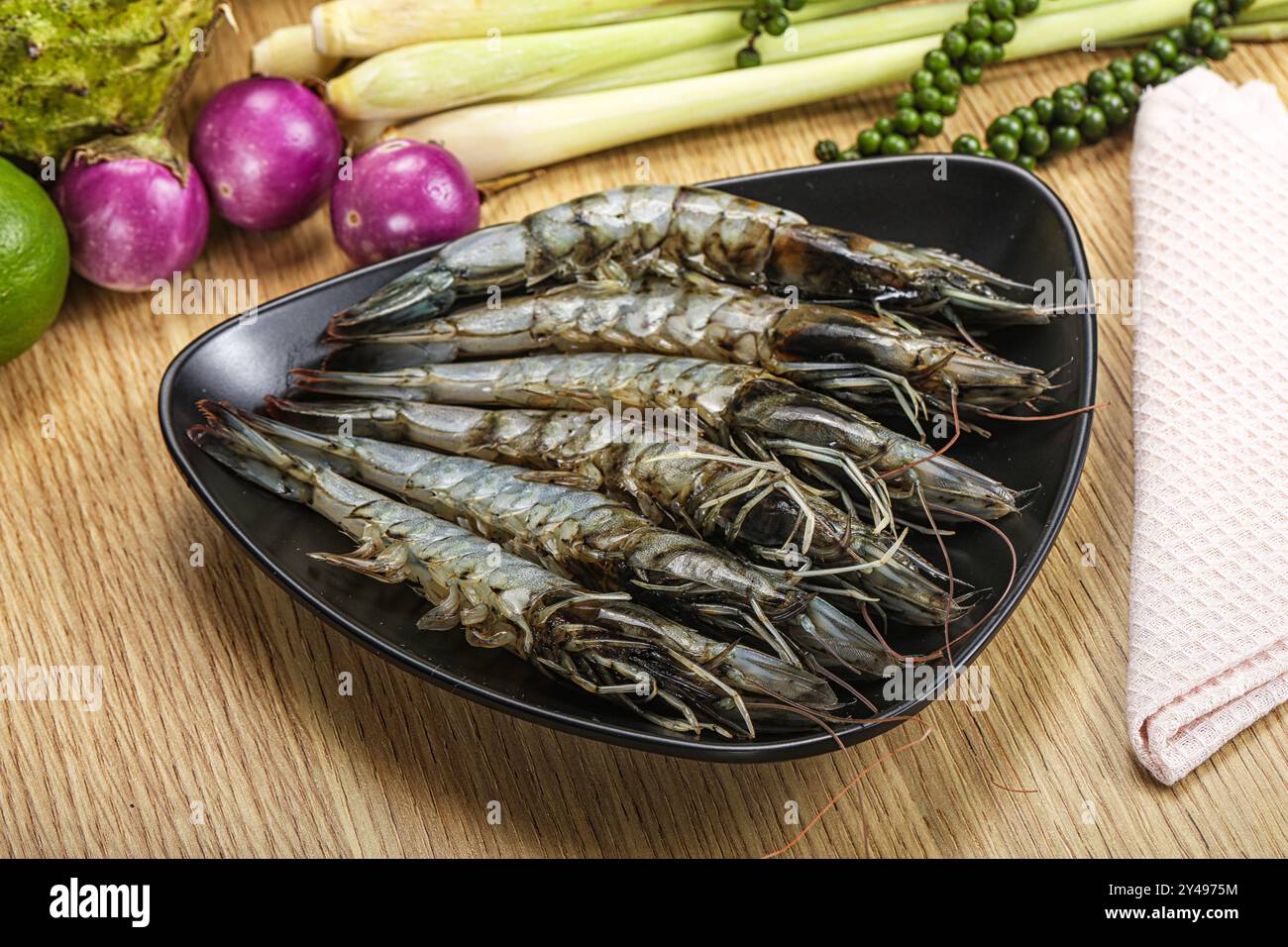 Fresh raw uncooked big tiger prawn Stock Photo - Alamy