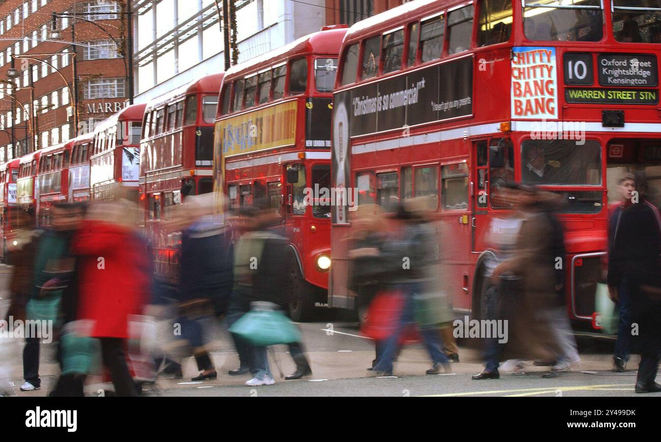 File photo dated 27/12/2001 of busy shoppers and stationary buses in ...