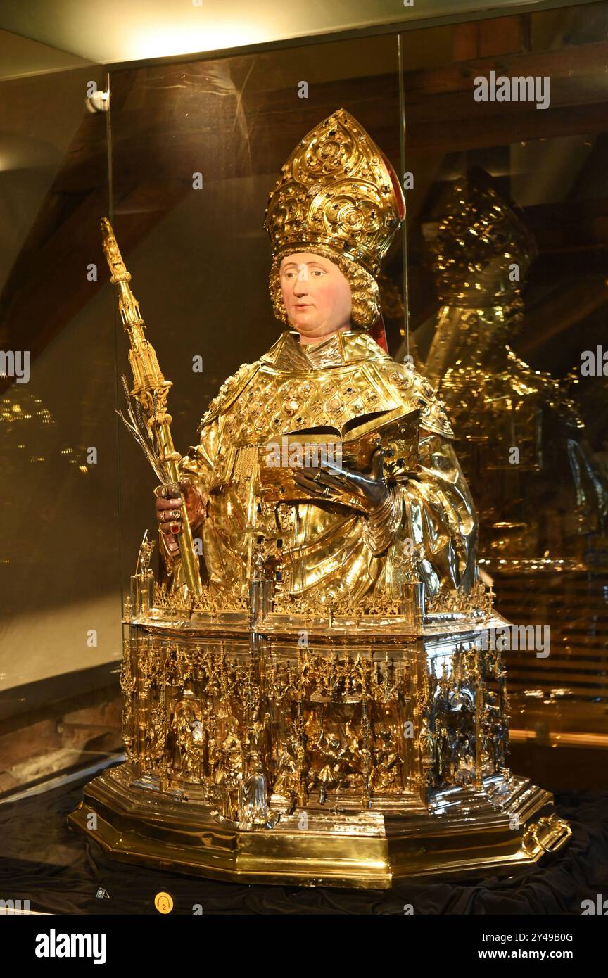BELGIUM. WALLONIA. LIEGE. THE RELIQUARY BUST OF SAINT LAMBERT EXHIBITED ...